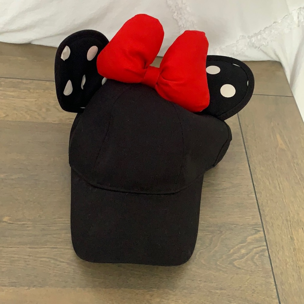Women’s Minnie Mouse Hat From Disneyland - Gem